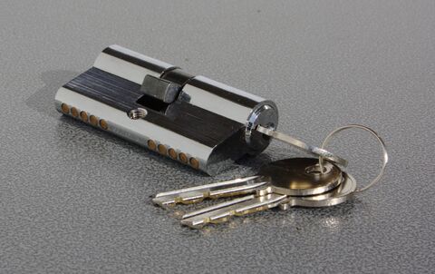 Euro Profile - Lockwiki