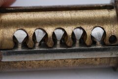 ASSA Twin Combi - Lockwiki